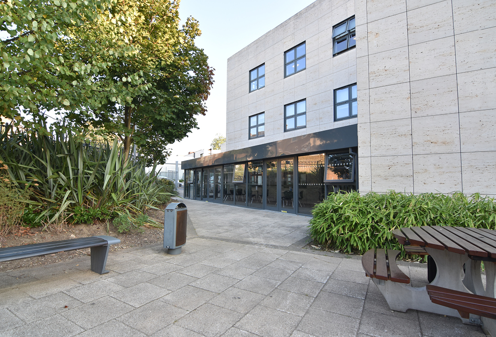 Lambeth Academy, London | Streetspace